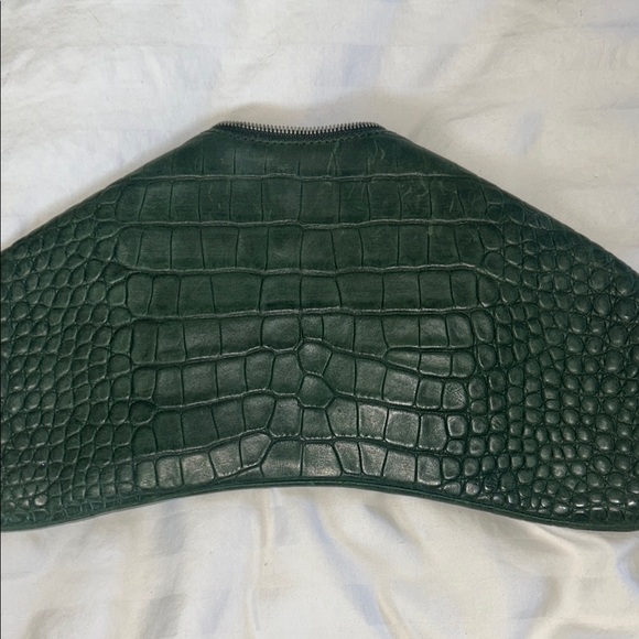 Emily Cho | Bags | Emily Cho Green Leather Snakeskin Clutch | Poshmark